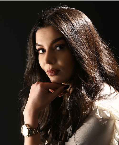 OPERA Charm | Anna El-Khashem - What makes art so interesting and keeps ...